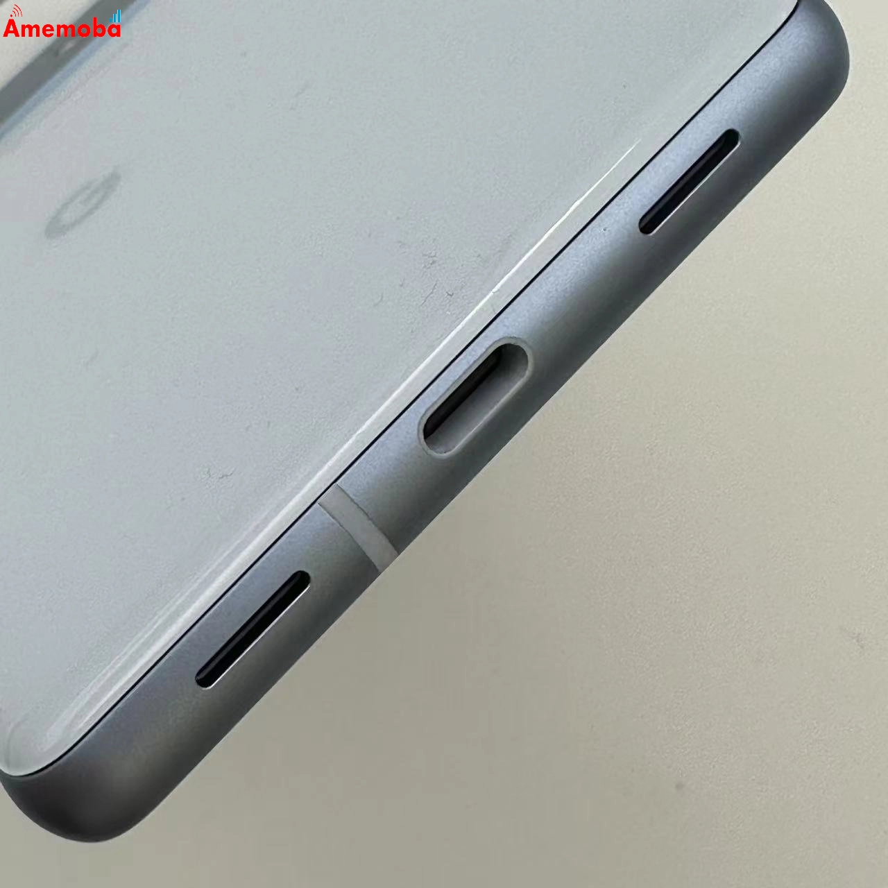 Google Pixel 7a 128GB G82U8 AU版SIMフリー | 中古スマホ販売のアメモバマーケット